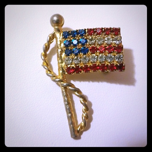 unknown | Jewelry | Lovely American Flag Brooch | Poshmark